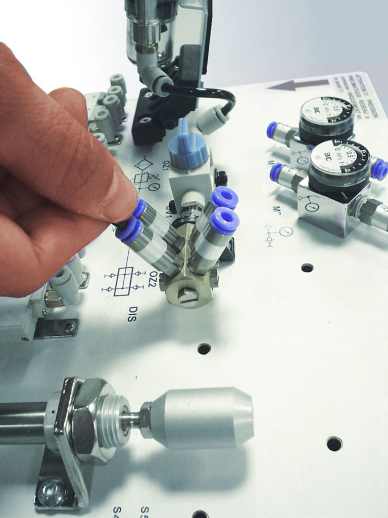 Compact Pneumatics Training System - Toolkit Technologies